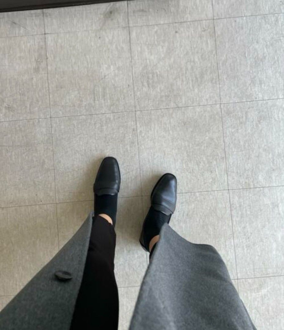 New Loafer Ver Shoes, Women's Fashion, Footwear, Loafers on Carousell