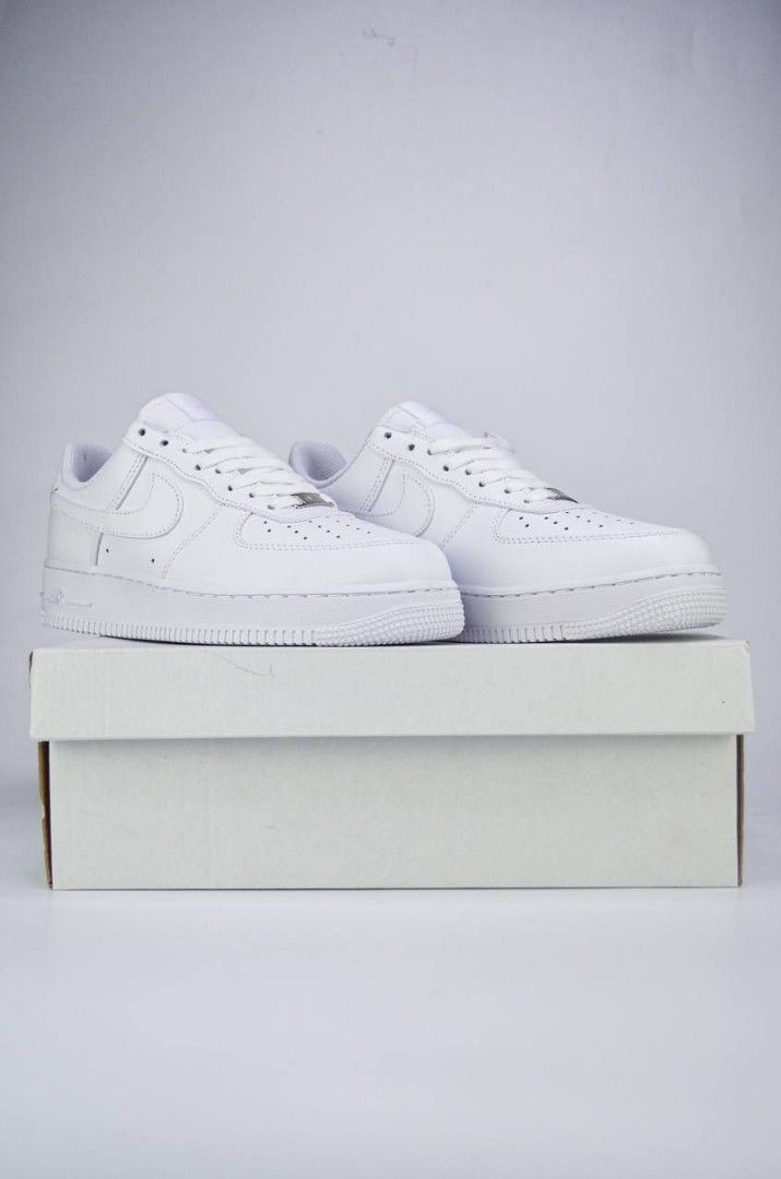 NIKE AF1 TRIPLE WHITE, Men's Fashion, Footwear, Sneakers on Carousell
