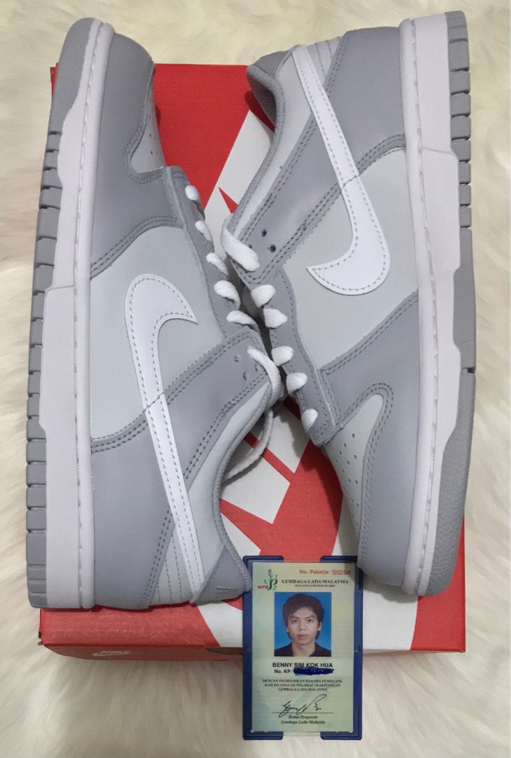 NIKE DUNK LOW TWO TONE GREY, Men's Fashion, Footwear, Sneakers on Carousell