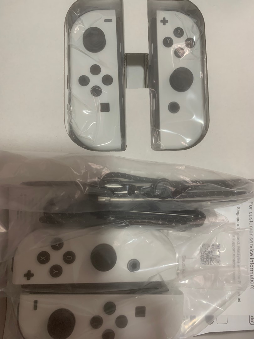 Nintendo Switch Joycon white new, Video Gaming, Gaming Accessories ...