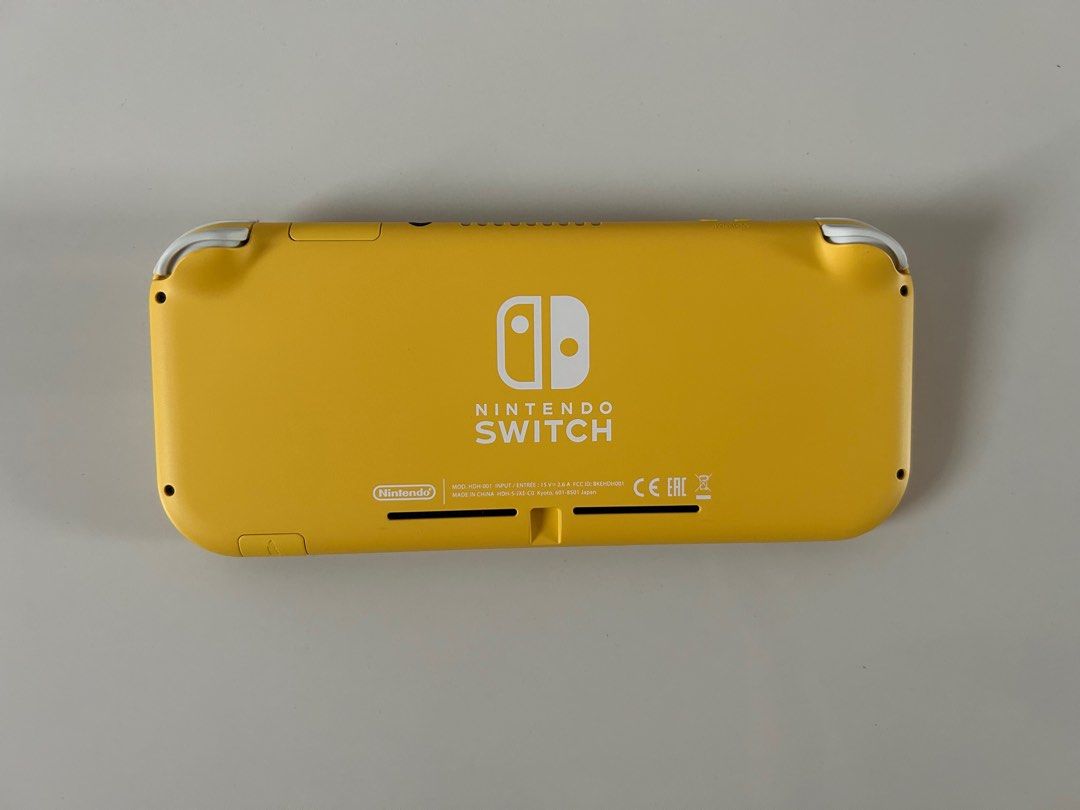Nintendo Switch Lite (Yellow), Video Gaming, Video Game Consoles ...