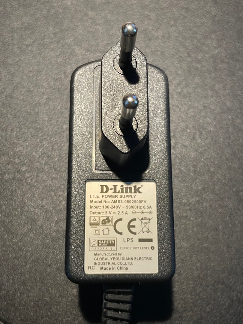 Original D-Link Power Adaptor for DCS-5222LB1, Computers & Tech, Parts ...