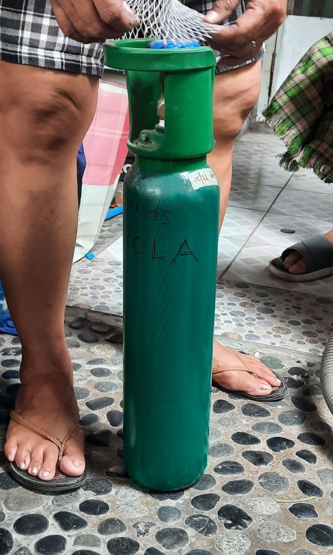 OXYGEN TANK 5 POUNDS, Health & Nutrition, Medical Supplies & Tools on ...