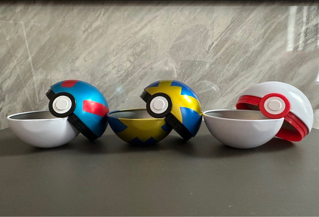 Pokeball Display & Storage - 6 Ball Set, Hobbies & Toys, Toys & Games ...