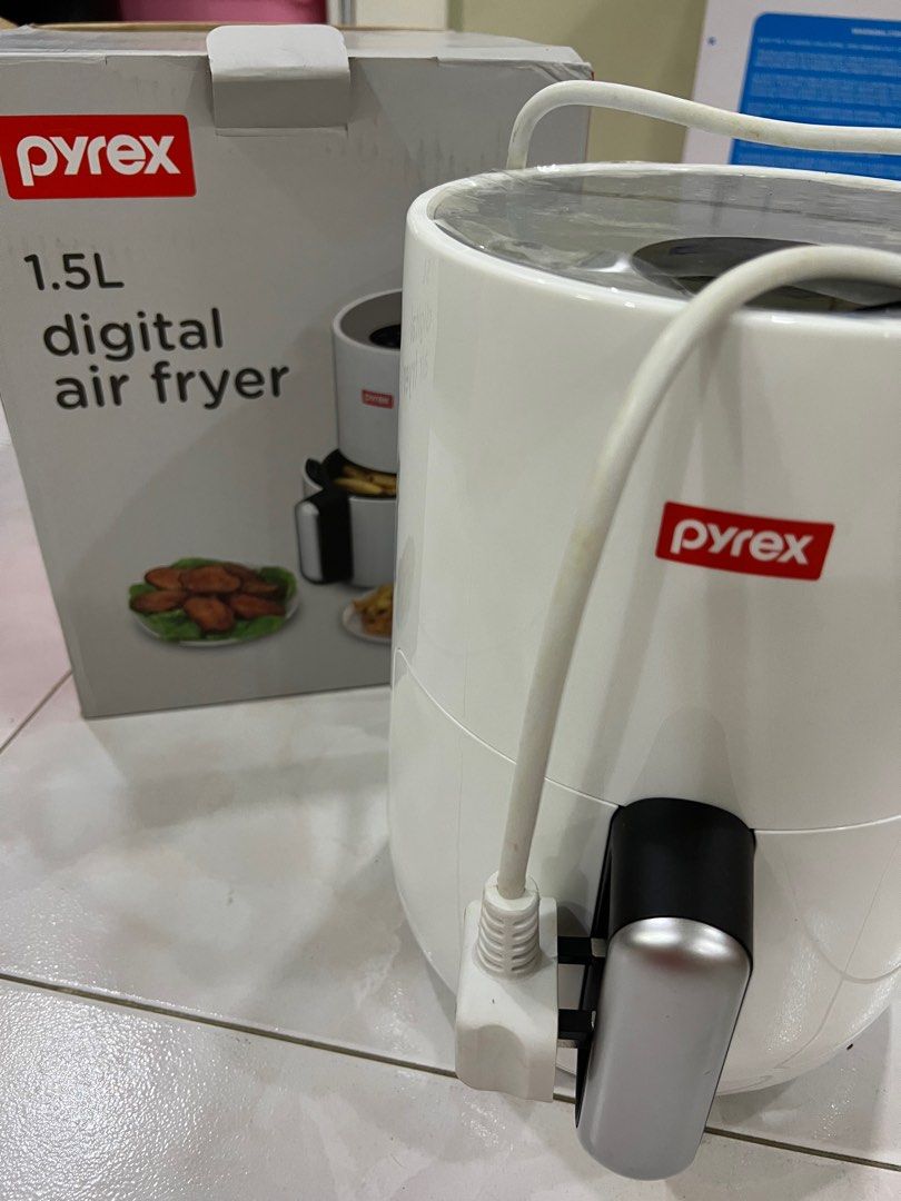 Pyrex - 1.5L digital air fryer, TV & Home Appliances, Kitchen ...