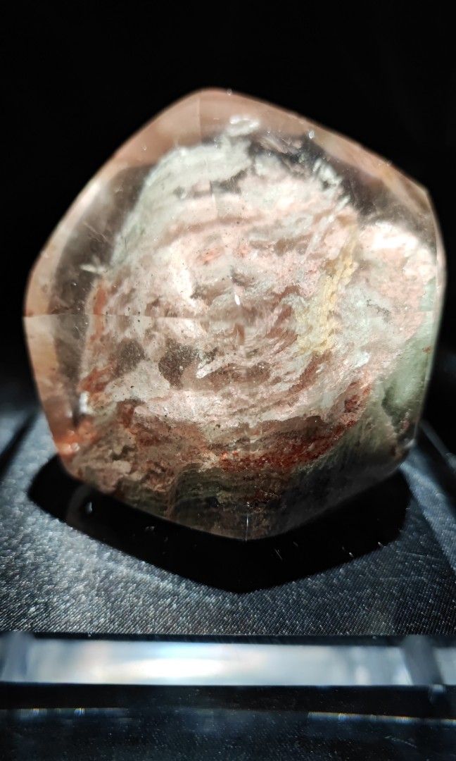 Rare Pink Phantom Quartz, Women's Fashion, Jewelry & Organisers ...