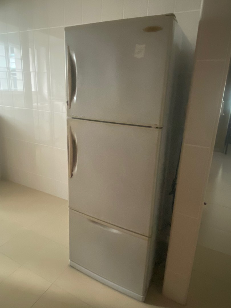 Refrigerator Fridge Sanyo, TV & Home Appliances, Kitchen Appliances ...