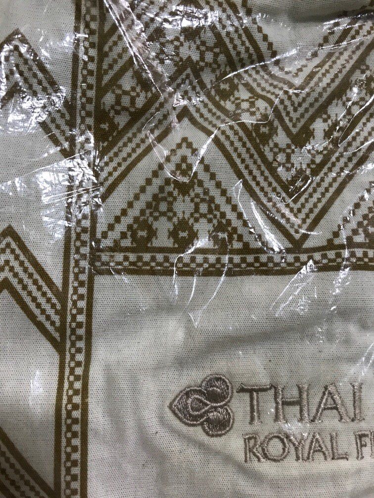 Royal Thai First Class Pyjamas S, Men's Fashion, Tops & Sets, Sleep and ...