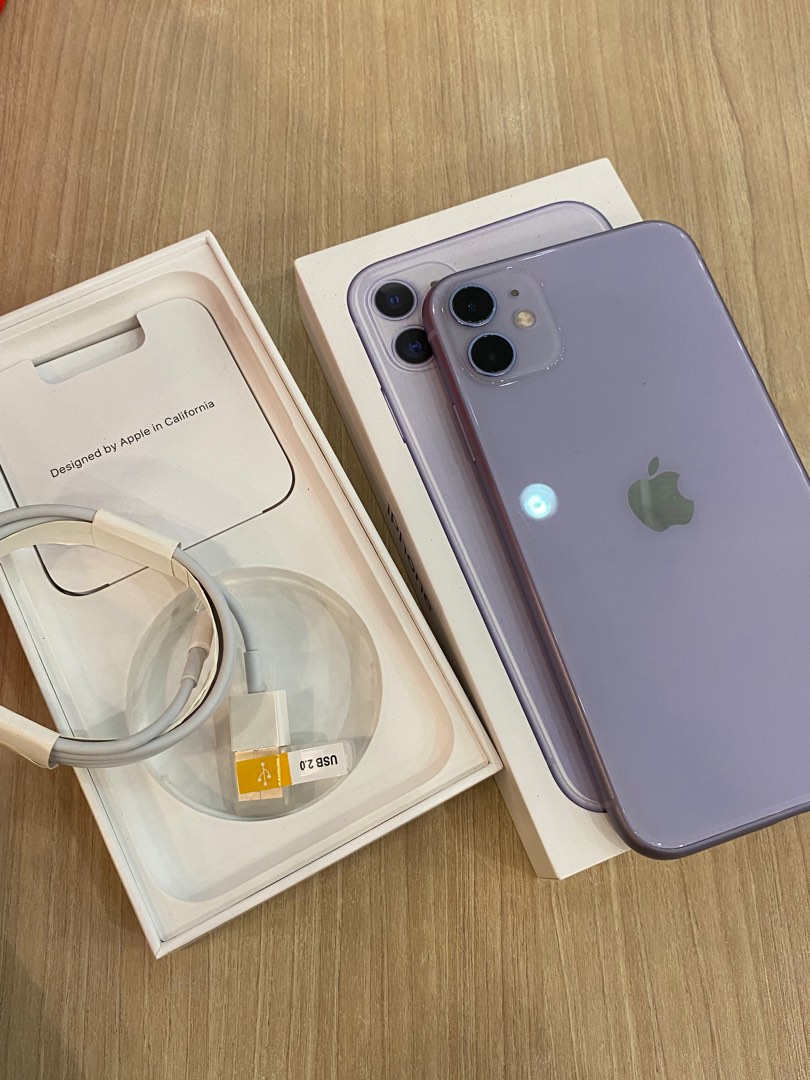 Selling my personal used iPhone 11 64GB Factory Unlocked, Mobile Phones ...