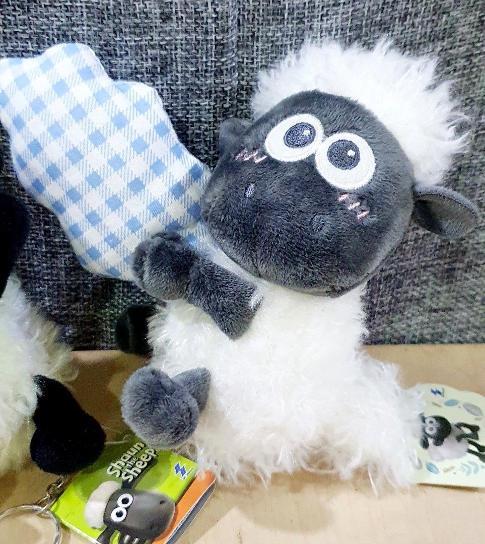 Shaun the sheep plush keychain combo pair, Hobbies & Toys, Toys & Games ...