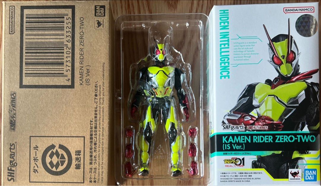 SHF Figure Kamen Rider Zero two (Izu ver.), 興趣及遊戲, 玩具 & 遊戲類 - Carousell
