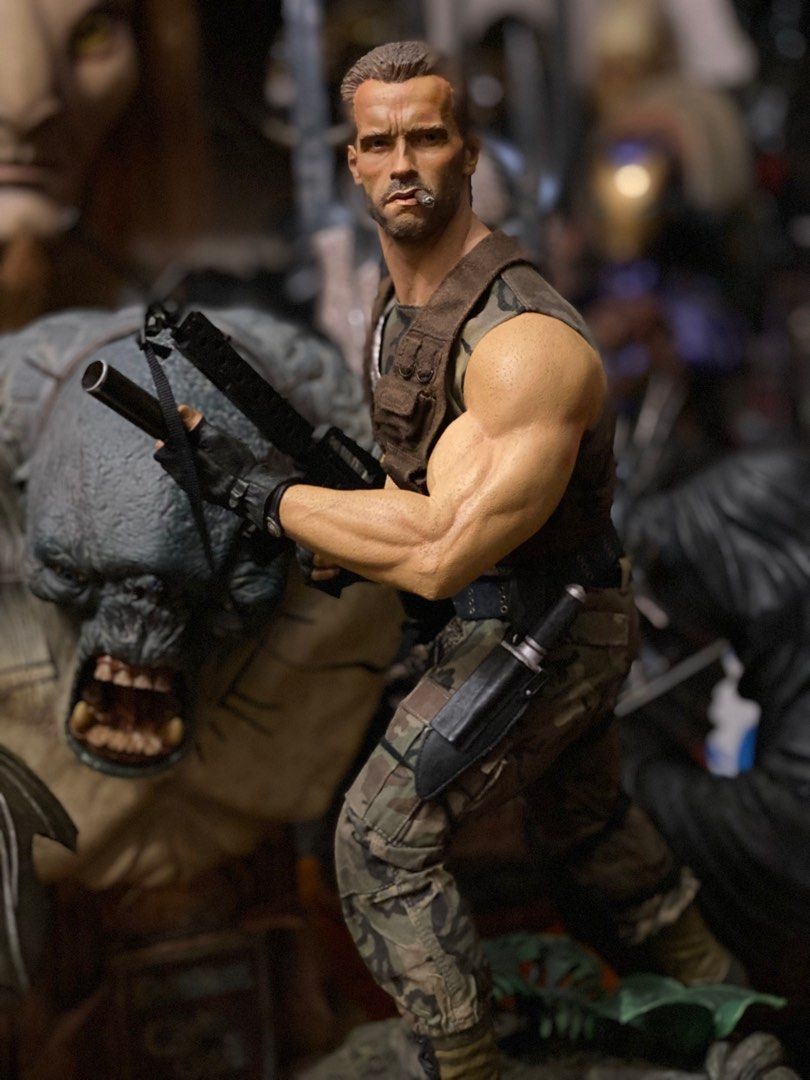 Sideshow predator Dutch premium format 1/4 scale exclusive, Hobbies ...
