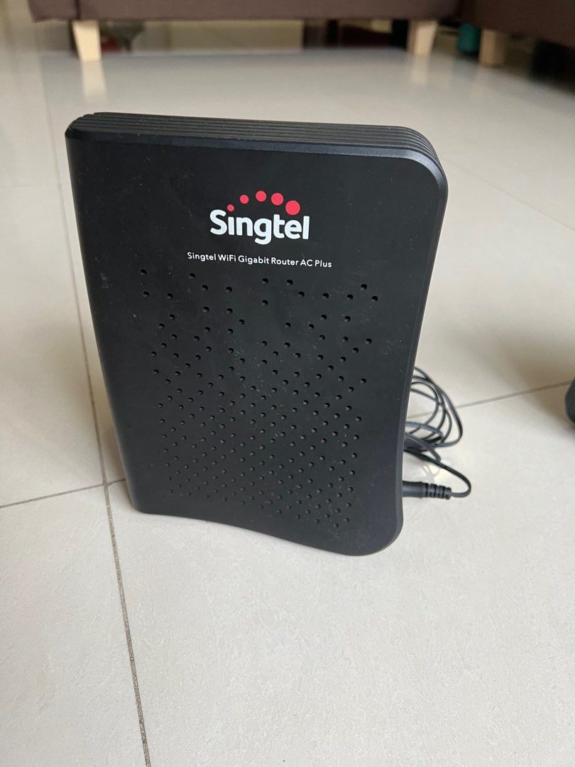 Singtel Wifi Gigabit Router AC Plus, Computers & Tech, Parts ...