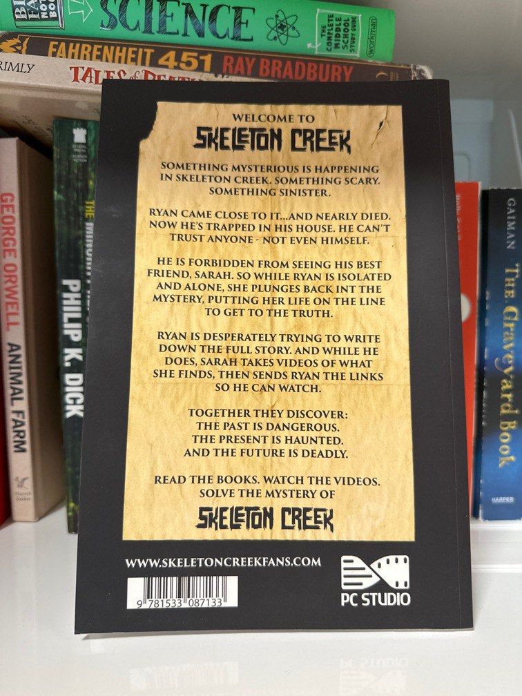 Skeleton creek by Patrick Carman, 興趣及遊戲, 書本 & 文具, 小說及非小說 - Carousell