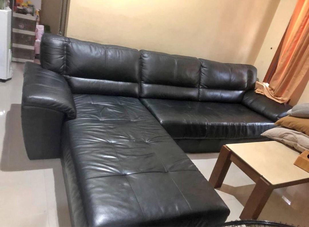 Sofa CELLINI, Perabotan Rumah di Carousell