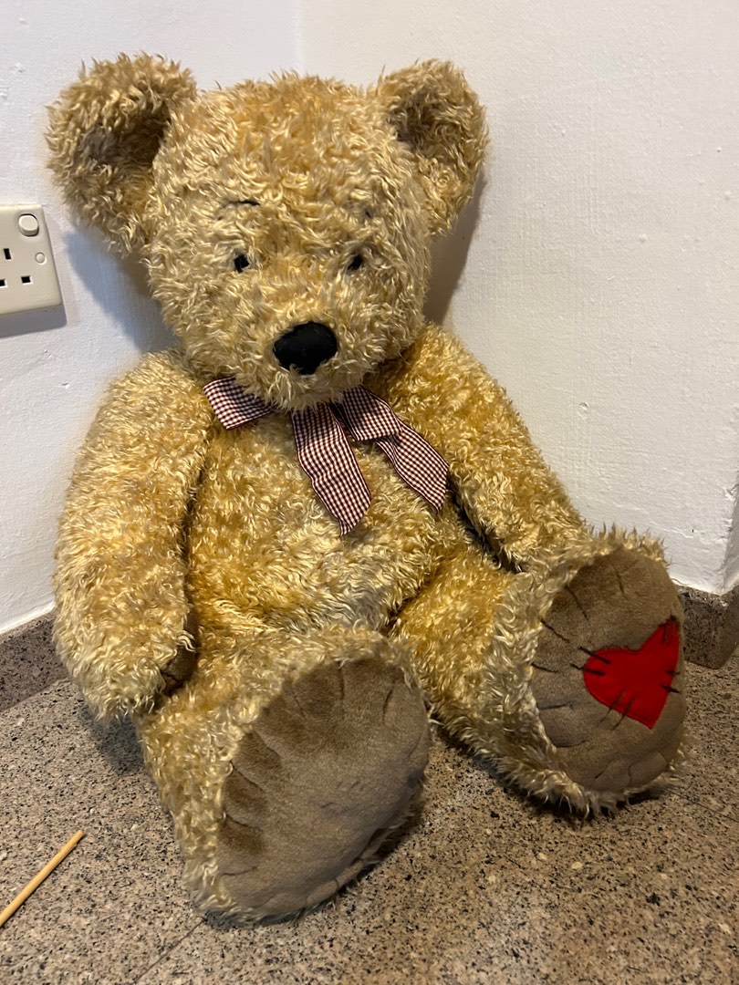 Teddy Bear, Hobbies & Toys, Toys & Games on Carousell