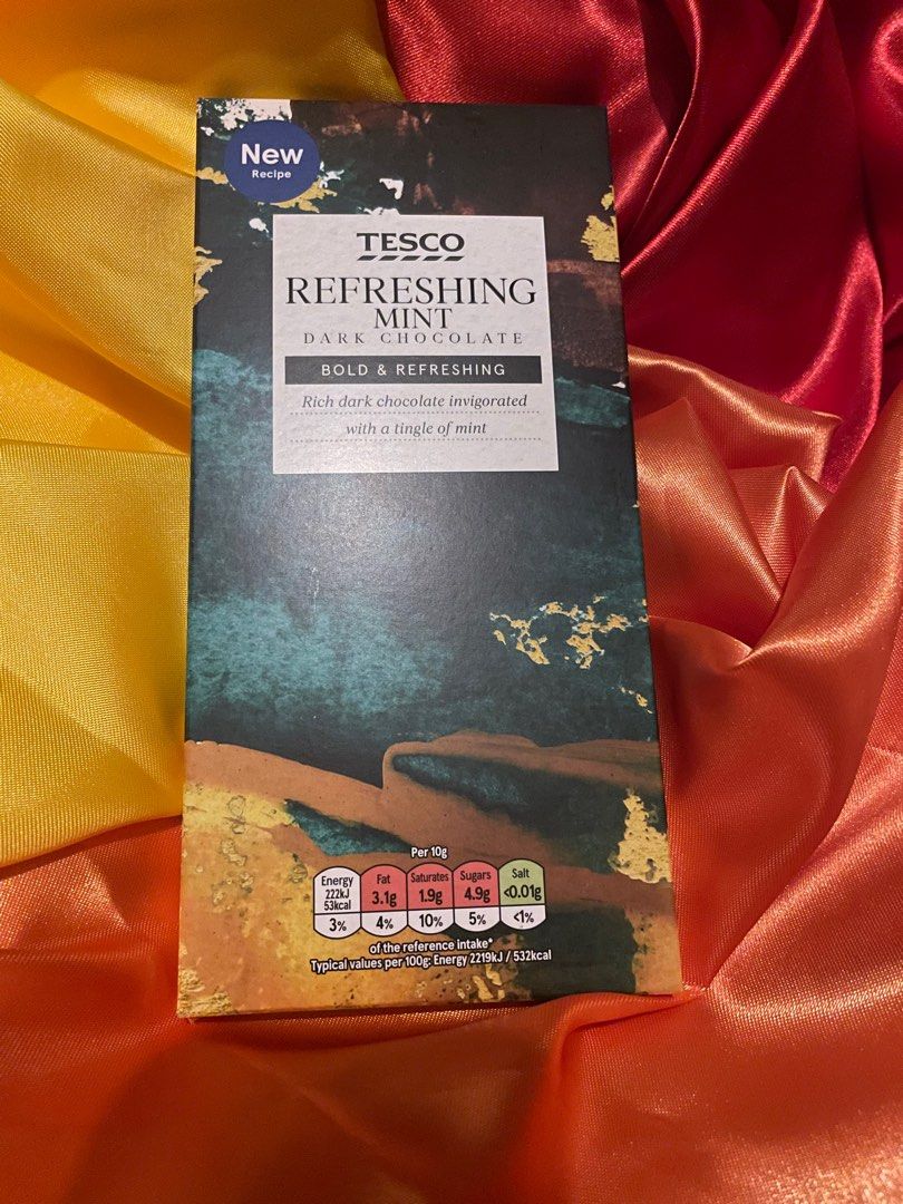Tesco Refreshing Mint Dark Chocolate 100g, Food & Drinks, Other Food ...