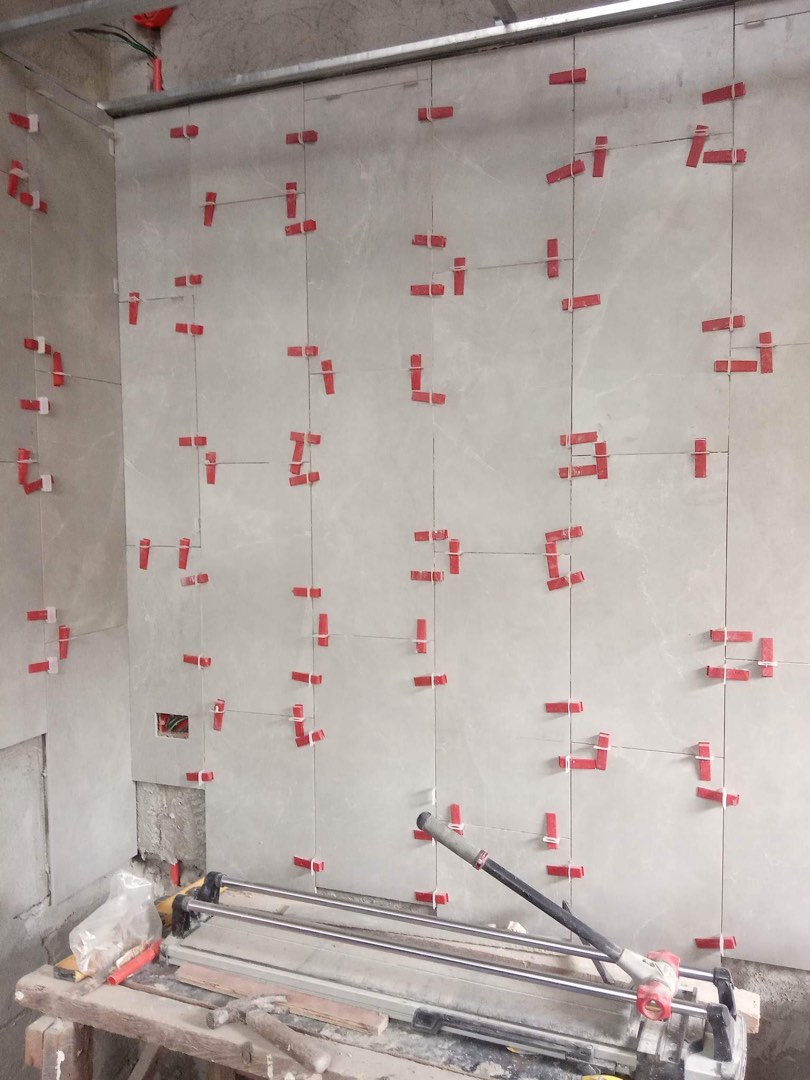 Tile Setter R3 on Carousell