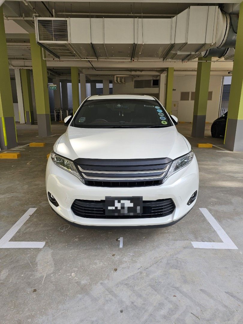 Toyota harrier front grill, Car Accessories, Accessories on Carousell