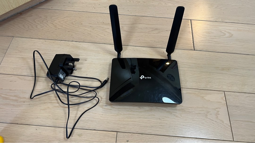 TP Link AC750 wireless Dual Band 4G LTE Router, 電腦＆科技, 電腦周邊及配件, Wifi及上網相關產品 - Carousell