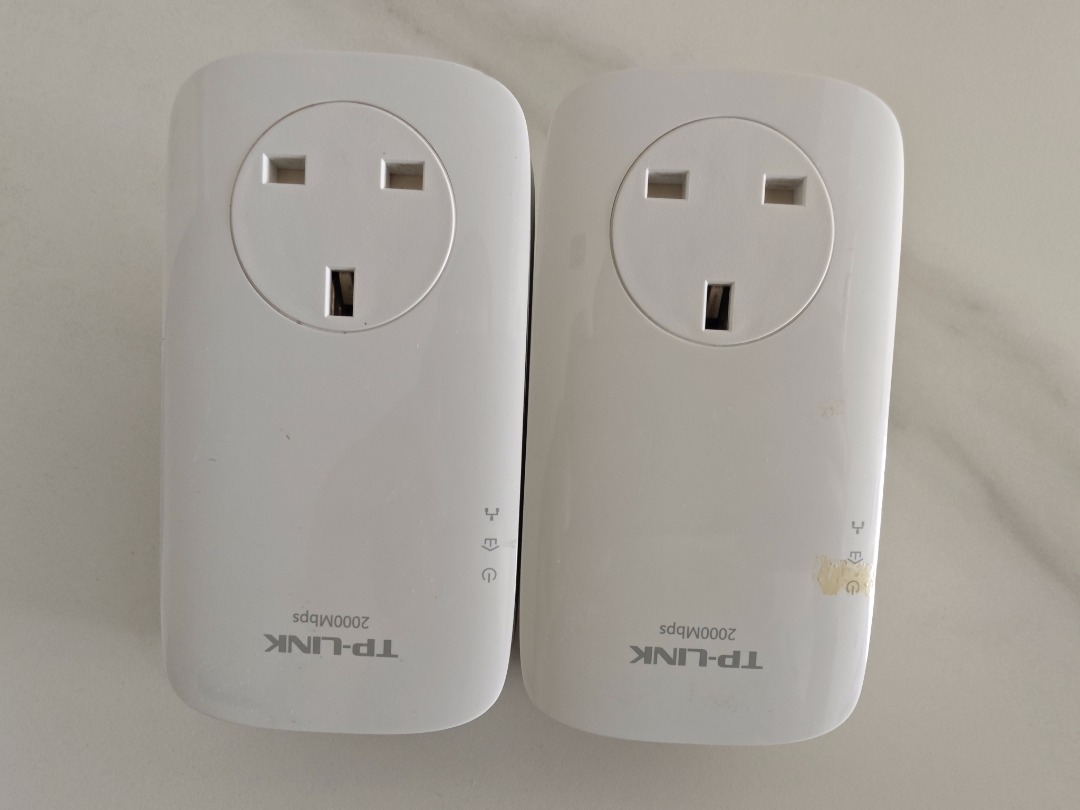 TP-LINK TL-PA9020P KIT AV2000 HomePlug AV2 MU-MIMO Gigabit Passthrough ...