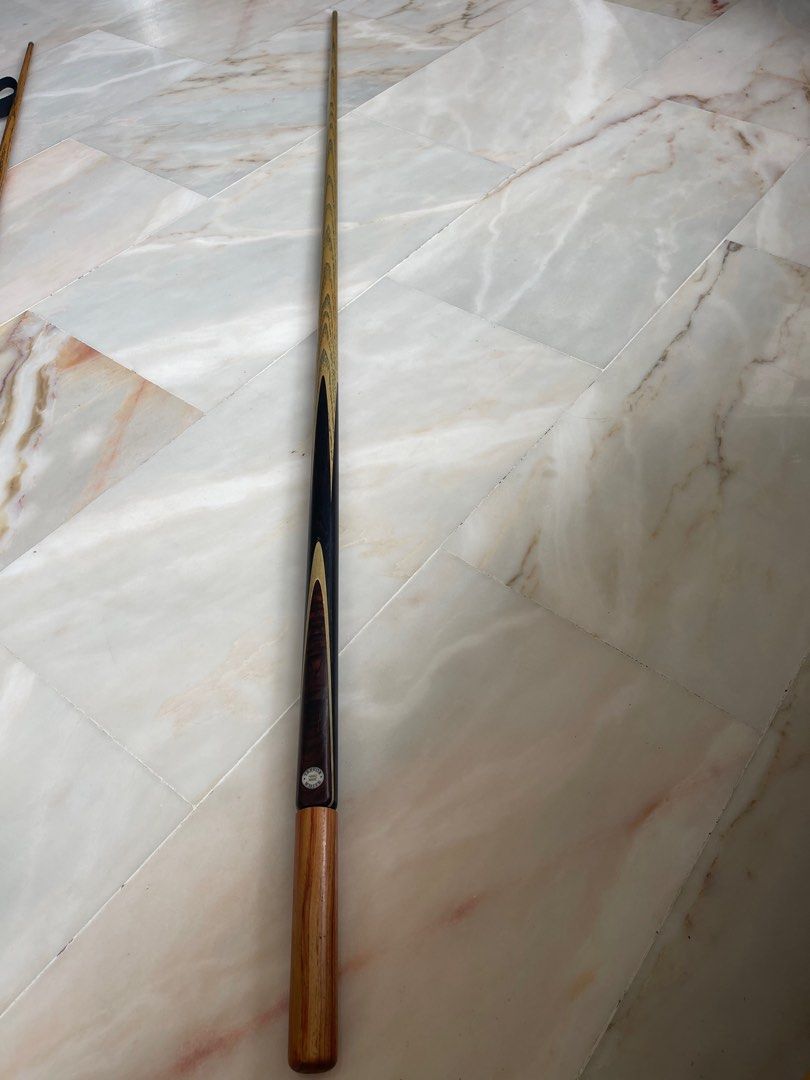 Trevor white snooker cue, Sports Equipment, Other Sports Equipment and ...
