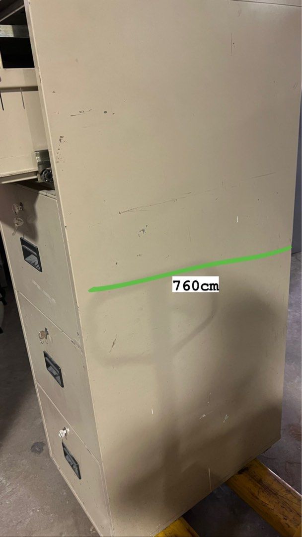 UCHIDA Safe Locker 4 Tier, Furniture & Home Living, Furniture, Shelves ...