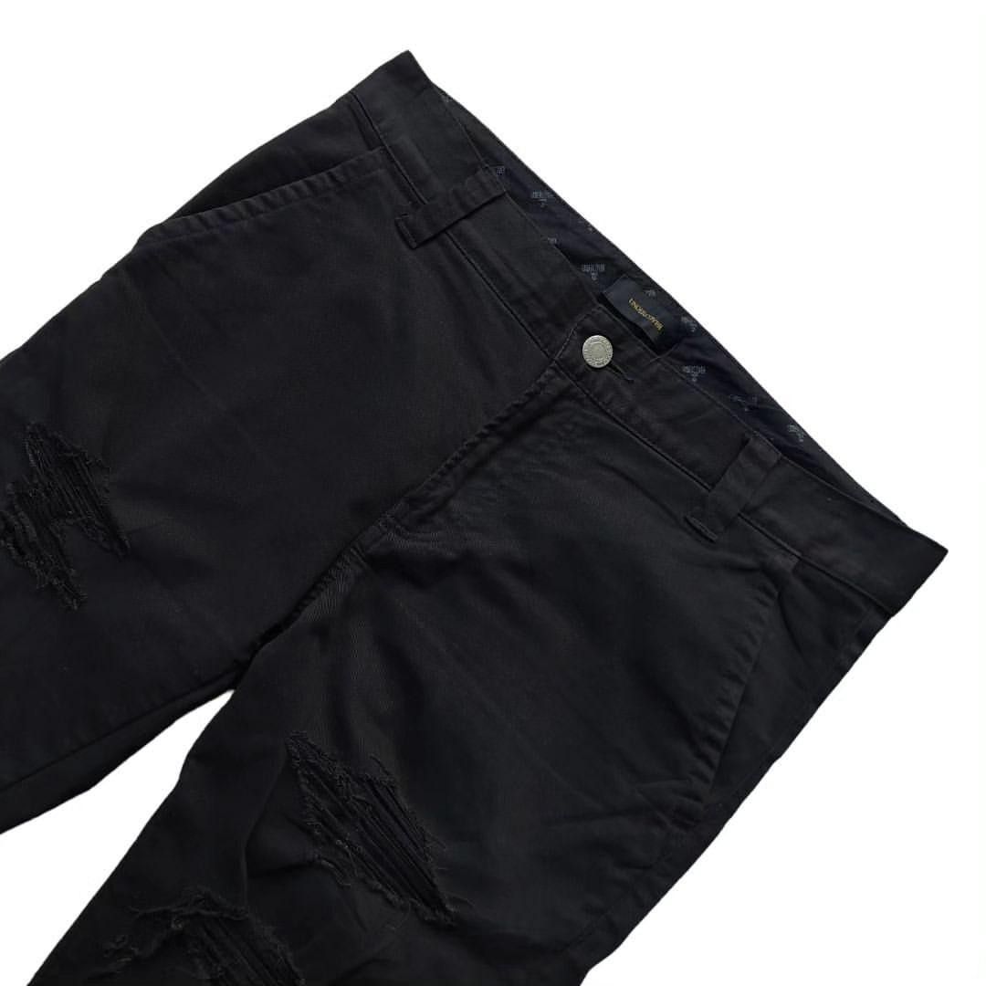 Undercover 15AW No Border Chino, Fesyen Pria, Pakaian , Bawahan di ...