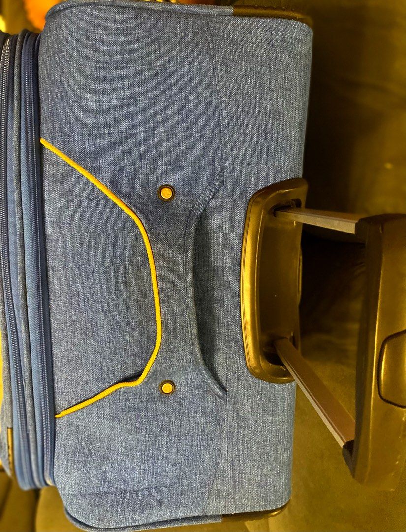 Voyager X Luggage (Extra Large) on Carousell