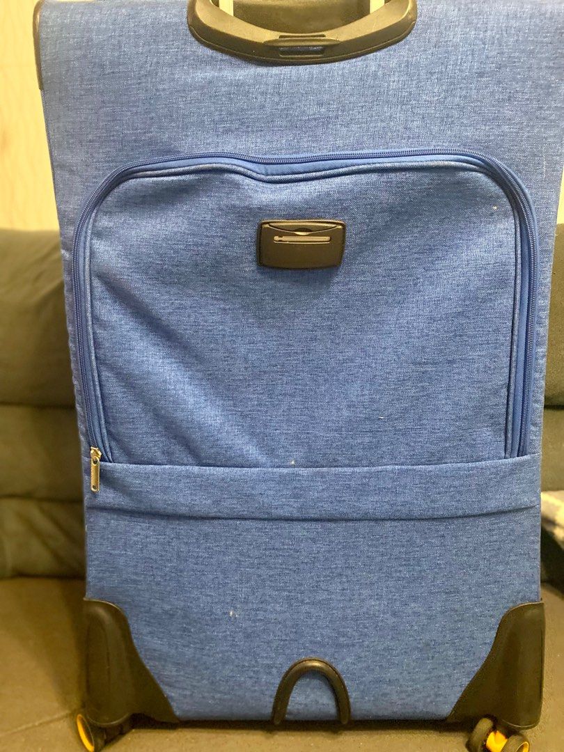 Voyager X Luggage (Extra Large) on Carousell