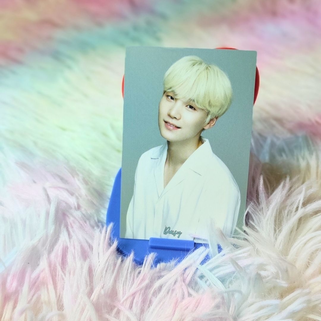 VT x BTS Photocard 01 - SUGA, Hobbies & Toys, Memorabilia & Collectibles, K-Wave on Carousell
