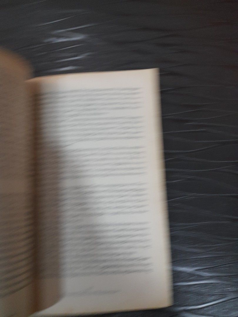 Walong Diwata ng Pagkahulog by Edgar Calabia Samar, Hobbies & Toys ...