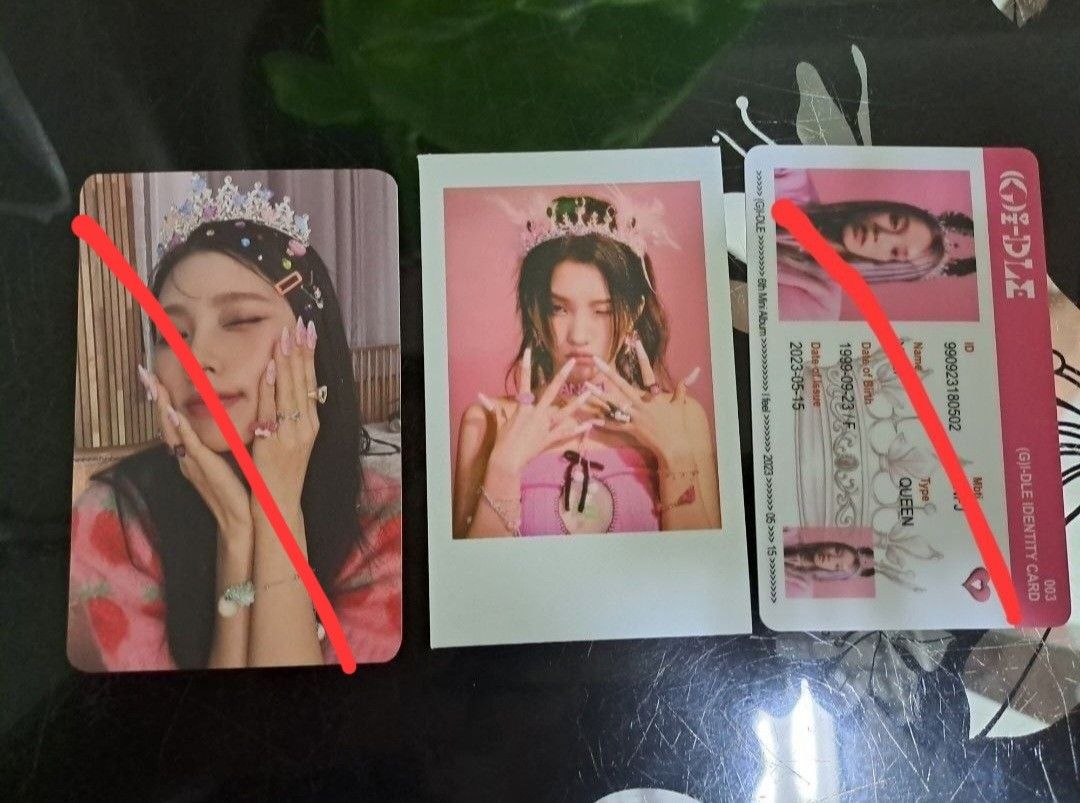WTS (G)I-DLE I FEEL photocards (soyeon miyeon Minnie yuqi shuhua ...
