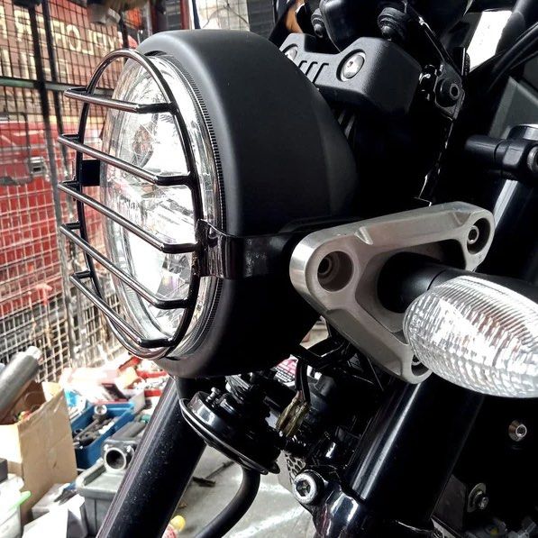XSR155 Headlight Stay Signal Light bracket, Motorcycles, Motorcycle ...