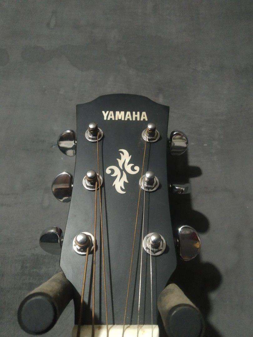 Yamaha Apx 600M Original, Musik & Media, Alat di Carousell