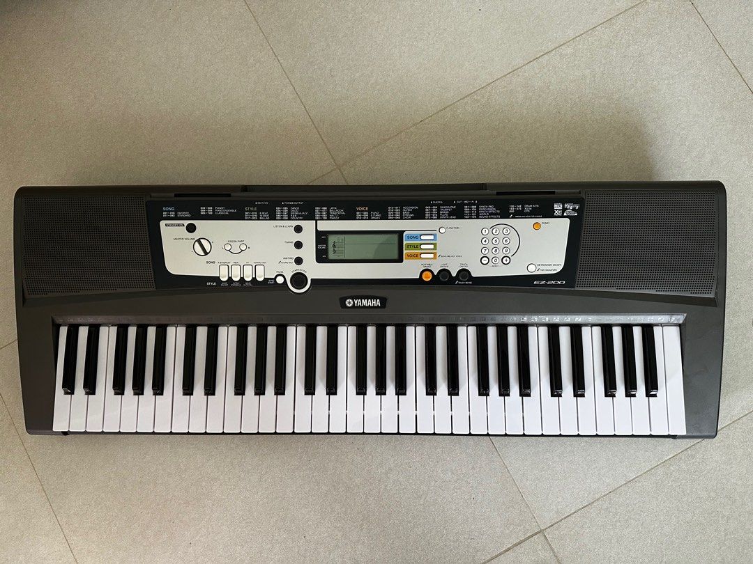 Yamaha EZ200, 興趣及遊戲, 音樂、樂器 & 配件, 樂器 - Carousell
