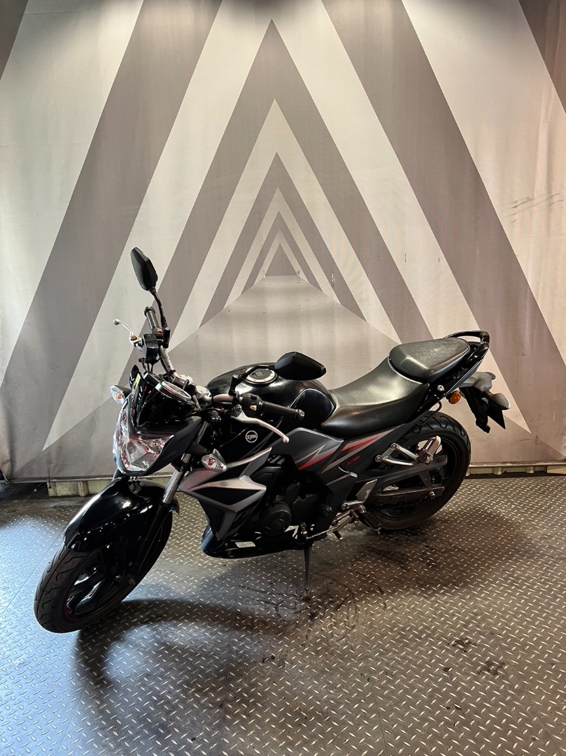 【保固車】【0元交車】2018年 SYM 三陽 T3 300 T3-300 機車 ABS 雙碟, 機車, 新古保固在旋轉拍賣