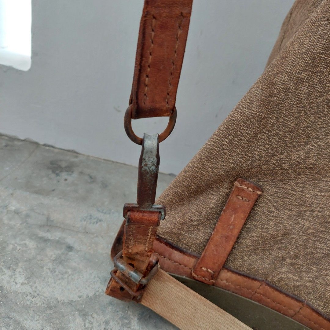 1953 Vintage Swiss Army "Salt and Pepper" Rucksack, Men's Fashion, Bags ...