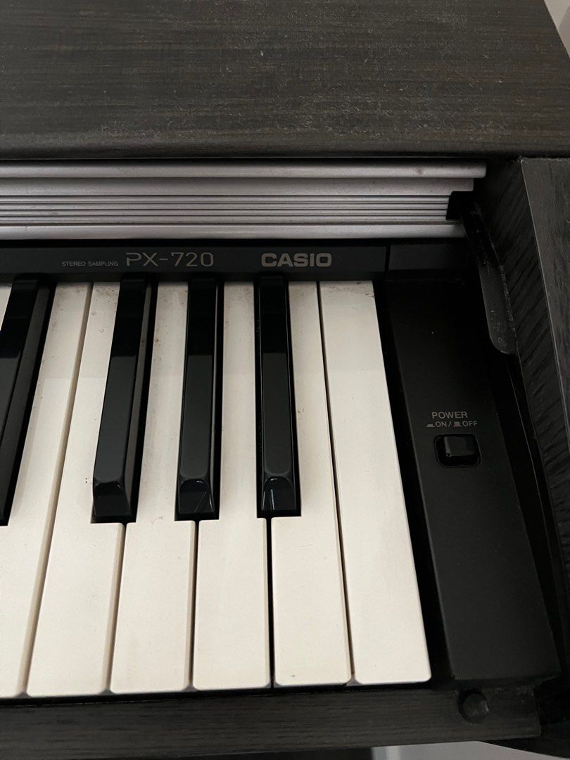 數碼鋼琴 Digital Piano Casio PX-720, 興趣及遊戲, 音樂、樂器 & 配件, 樂器 - Carousell