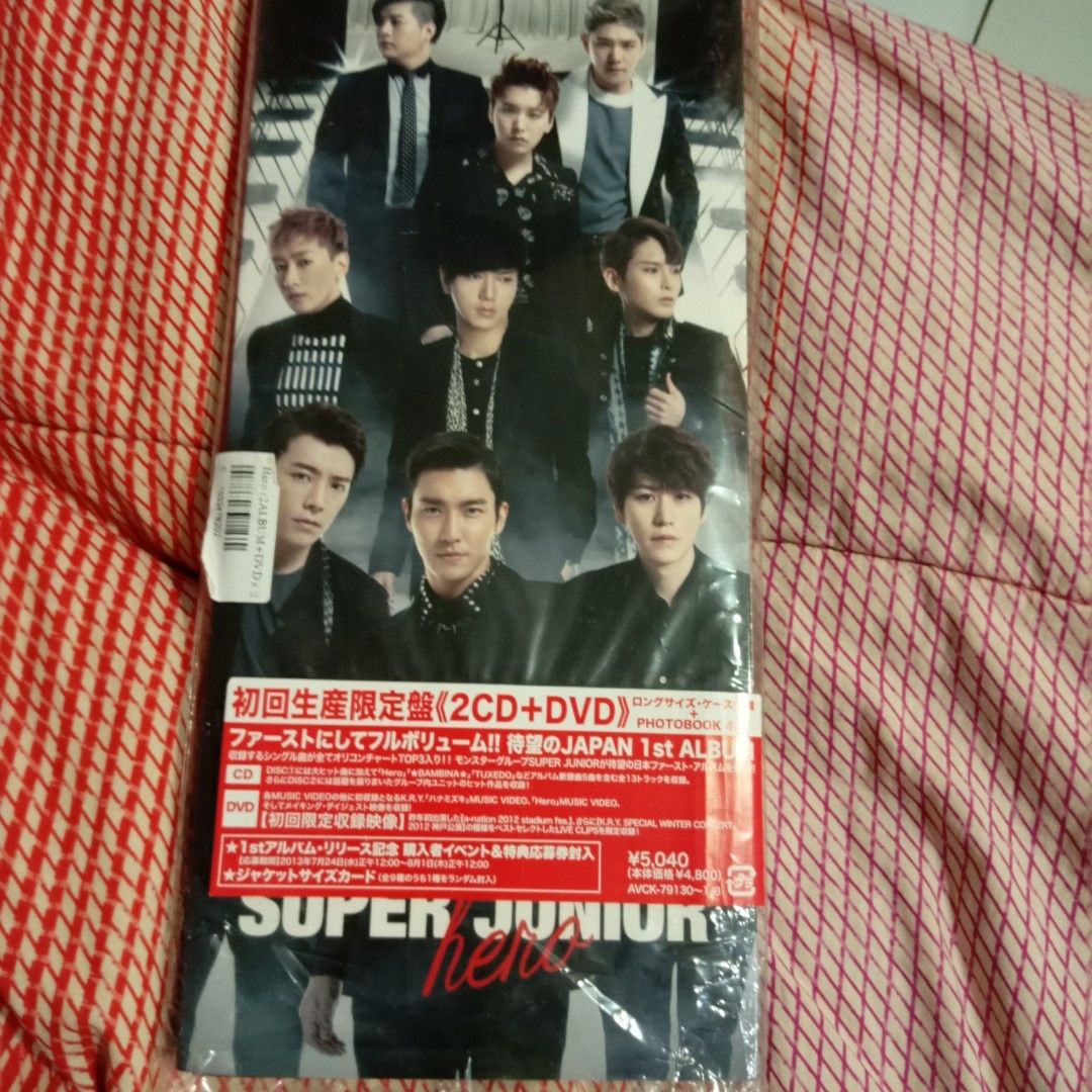 Album 1st Japan super Junior "Hero" (2CD+DVD) + postcard & Photocard Yesung, Musik & Media, CD ...
