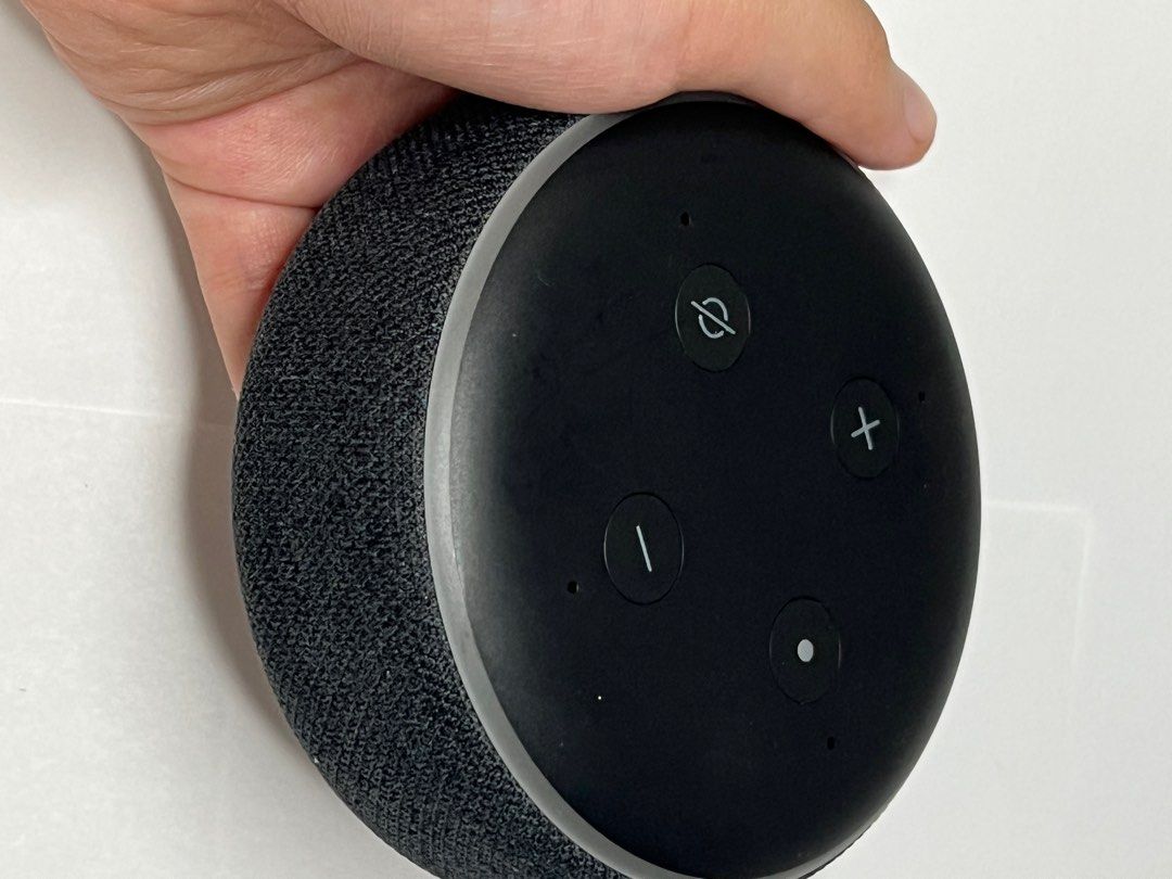 Amazon Alexa Echo Dot 3rd Gen on Carousell