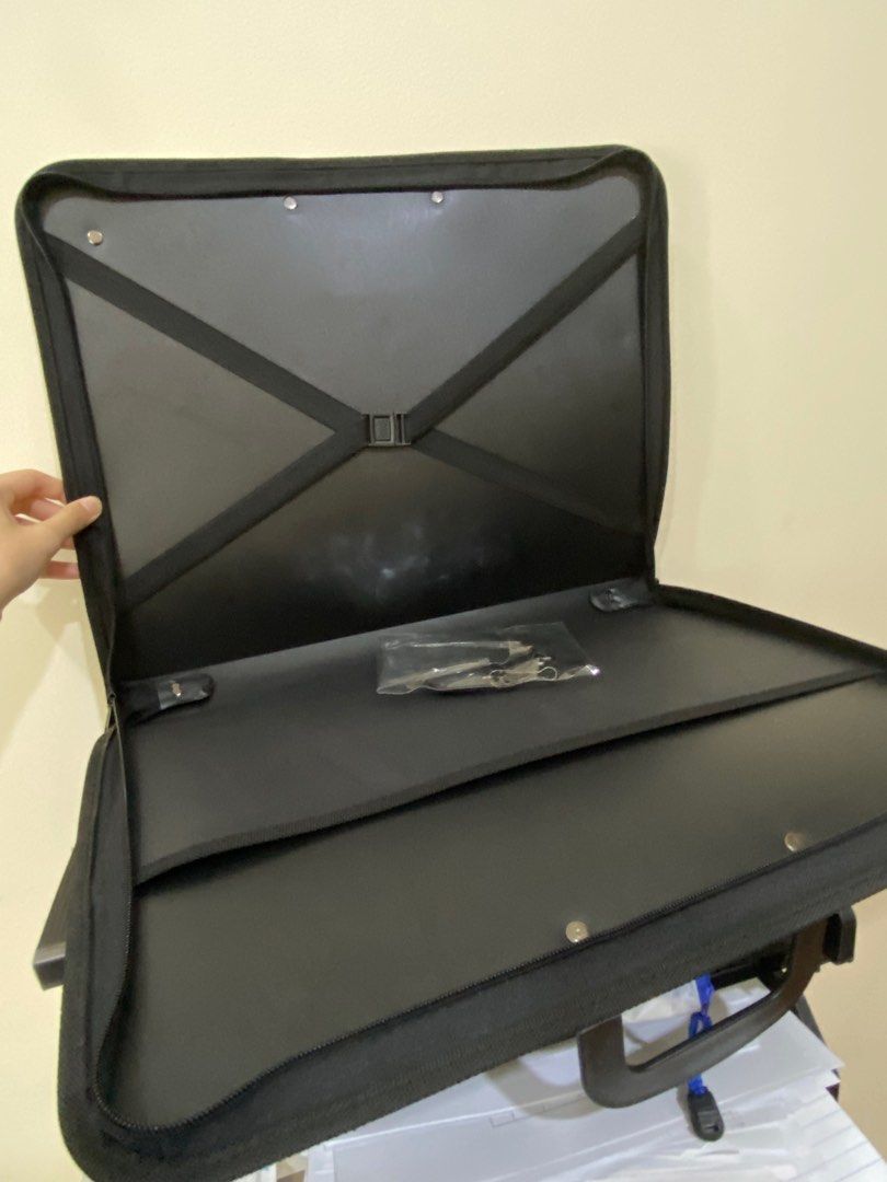 Banyo Art A3 carry case (w SPM textbooks + A2 drawing paper), Hobbies ...