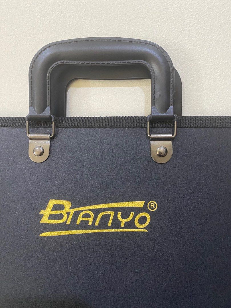 Banyo Art A3 carry case (w SPM textbooks + A2 drawing paper), Hobbies ...