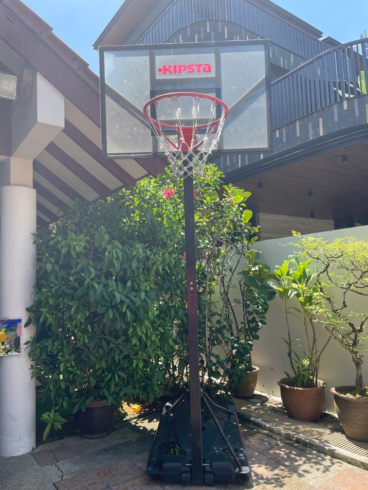 Basketball loop, Sports Equipment, Sports & Games, Racket & Ball Sports ...