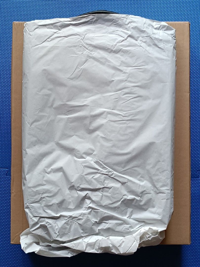 Bellroy X Carryology Chimera Backpack and Slim Sleeve Set, Men's ...