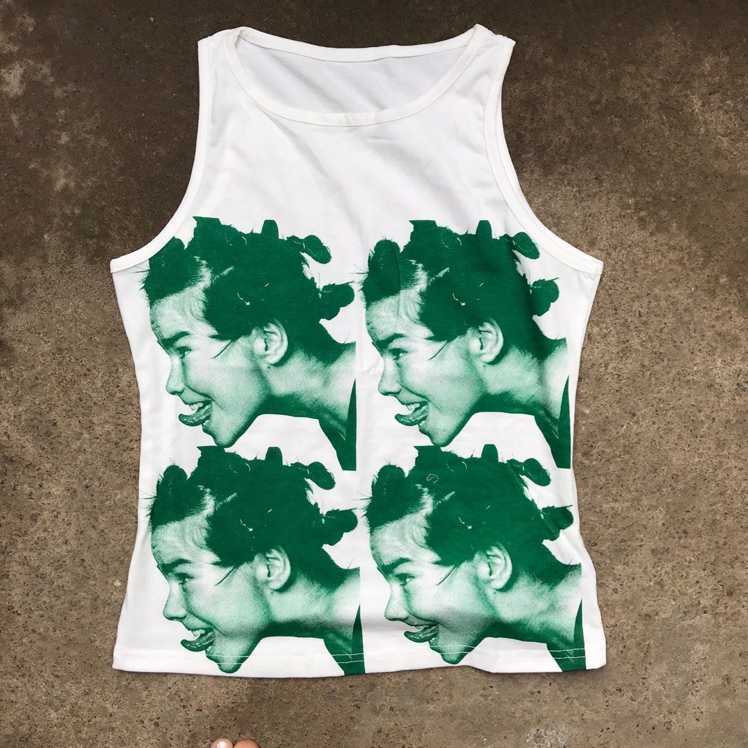 BJORK Y2K GRAPHIC ABSTRACT PORTRAIT TOP on Carousell