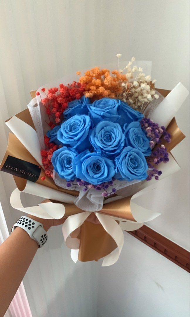 Blue Roses Bouquet | Flower Bouquet, Hobbies & Toys, Stationery & Craft ...