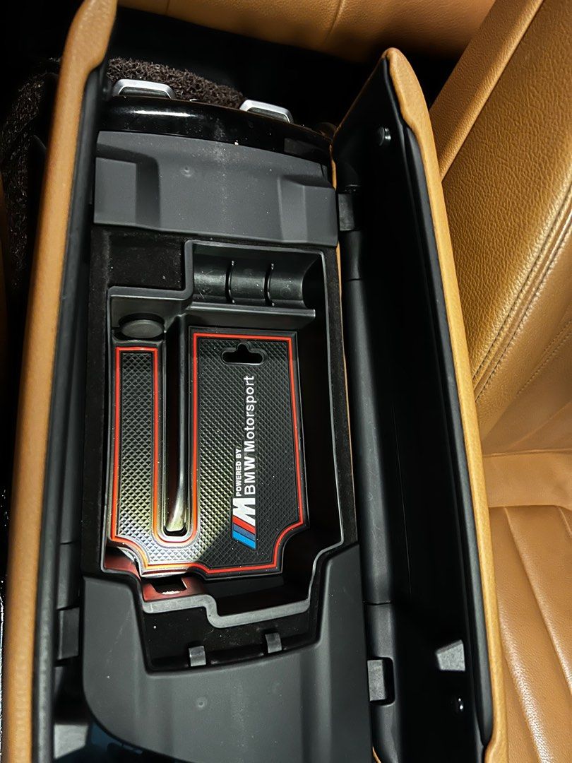 BMW G30 center console box, Car Accessories, Accessories on Carousell