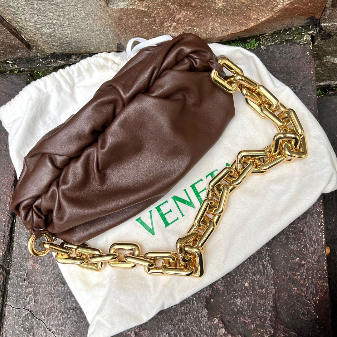 Bottega Veneta bag, Barang Mewah, Tas & Dompet di Carousell