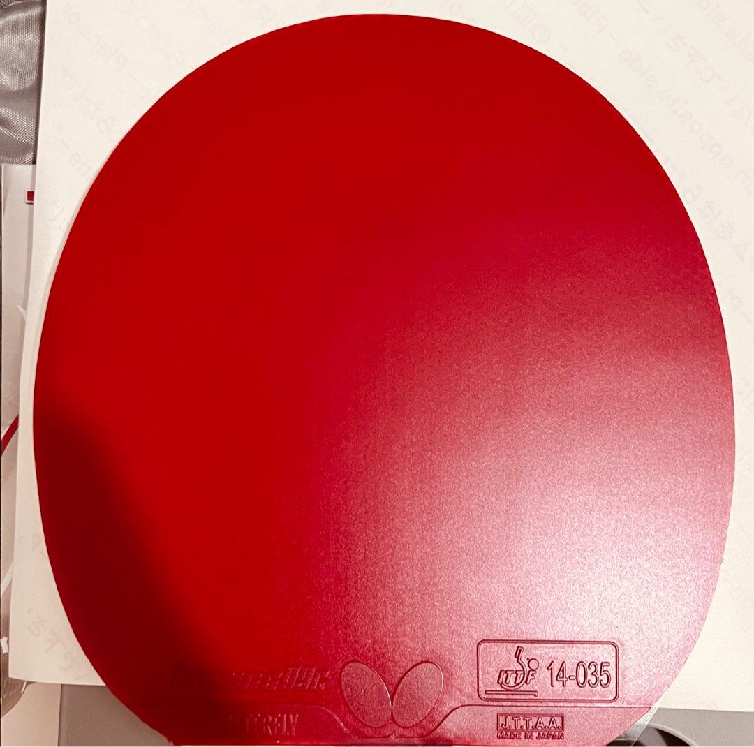 Butterfly d09c 2.1mm butterfly 橫板板型 dignics 09c, 運動產品, 運動與體育, 運動與體育 - 球拍和球類運動 - Carousell